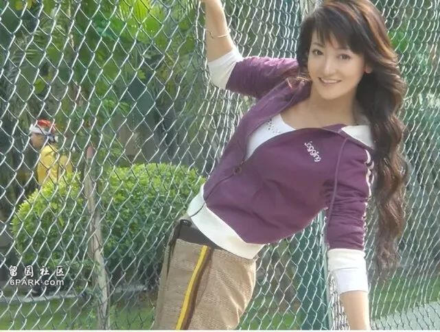 “艳照门”私密照全网疯传 人间水蜜桃被退婚？ - 人在温哥华网 VanPeople.com