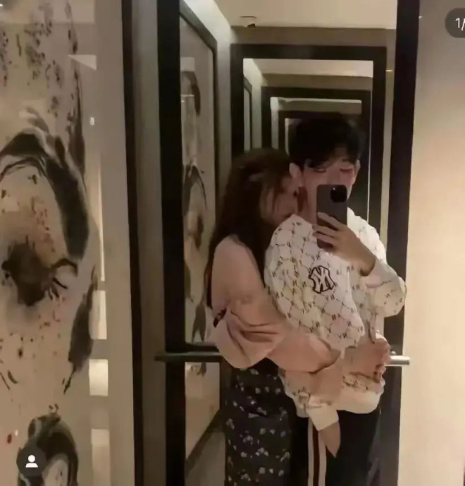 董袭莹脖子戴项圈有深意，怪不得肖飞沦陷，生活照曝光 - 人在温哥华网 VanPeople.com