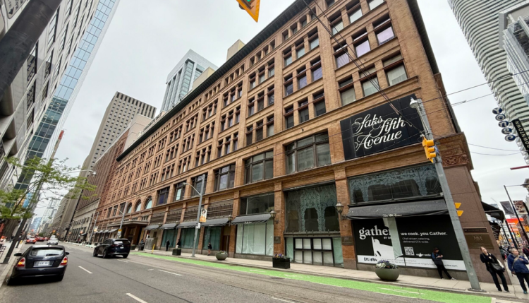 加拿大150年奢侈品百货巨头破产倒计时 门店清零！ - 人在温哥华网 VanPeople.com