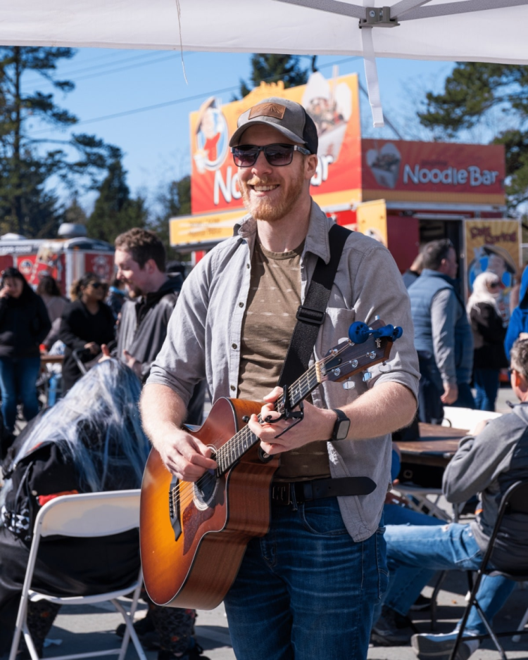 大温这儿将办BC省规模最大美食餐车大战 - 人在温哥华网 VanPeople.com